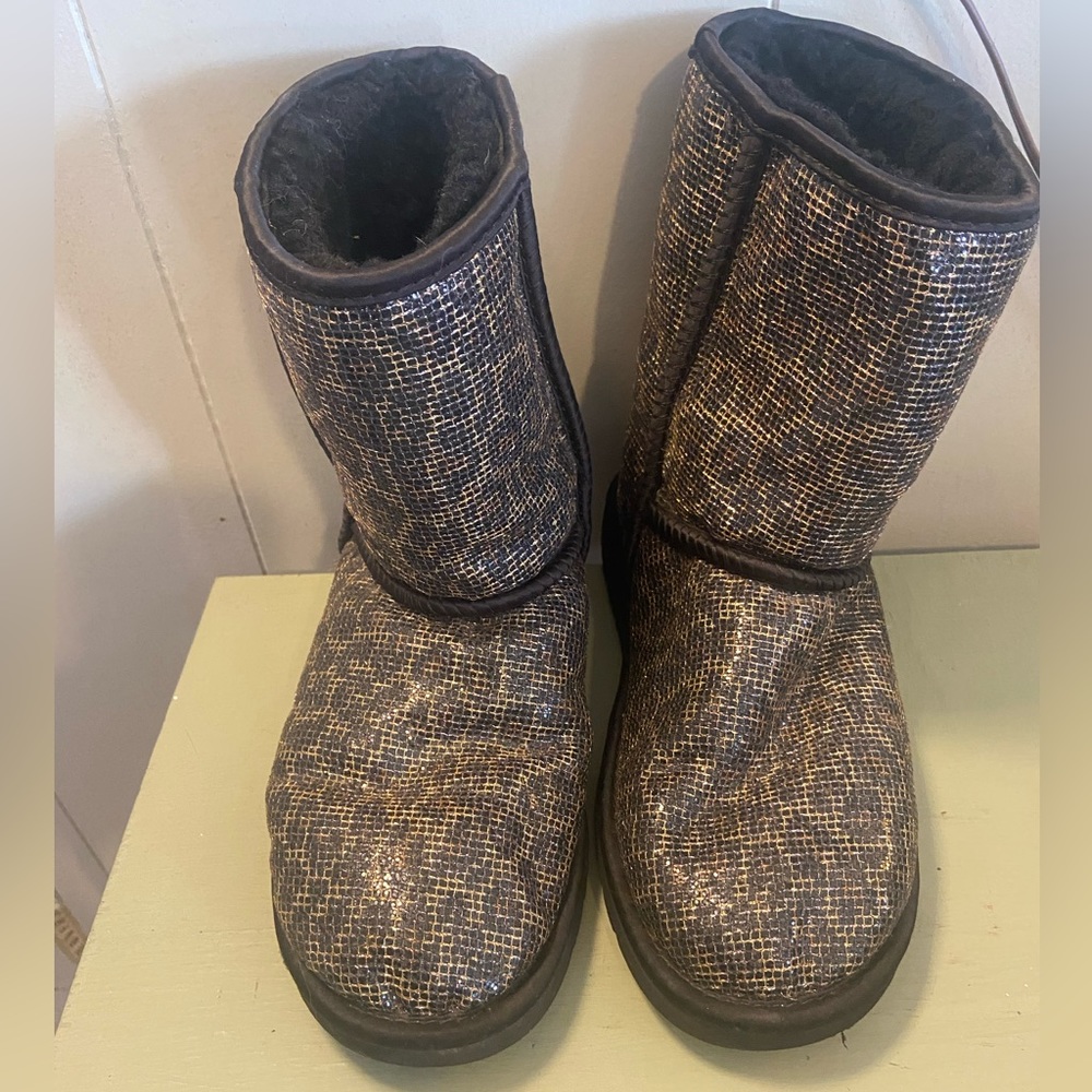 Ugg Black Metallic Gold Cheetah Animal Print Classic … - Gem